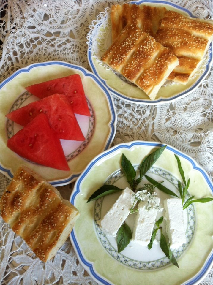 La mia cucina persiana: Pane Barbari - Nane Barbari