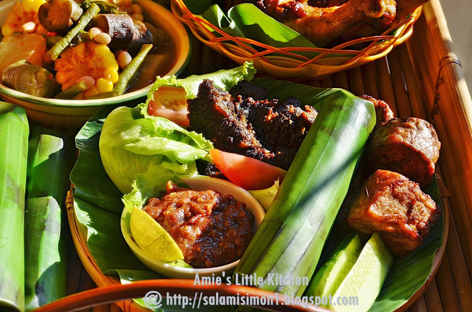 Nasi Timbel Komplit : Asian Food Festival - Indonesia - Amie's Little ...
