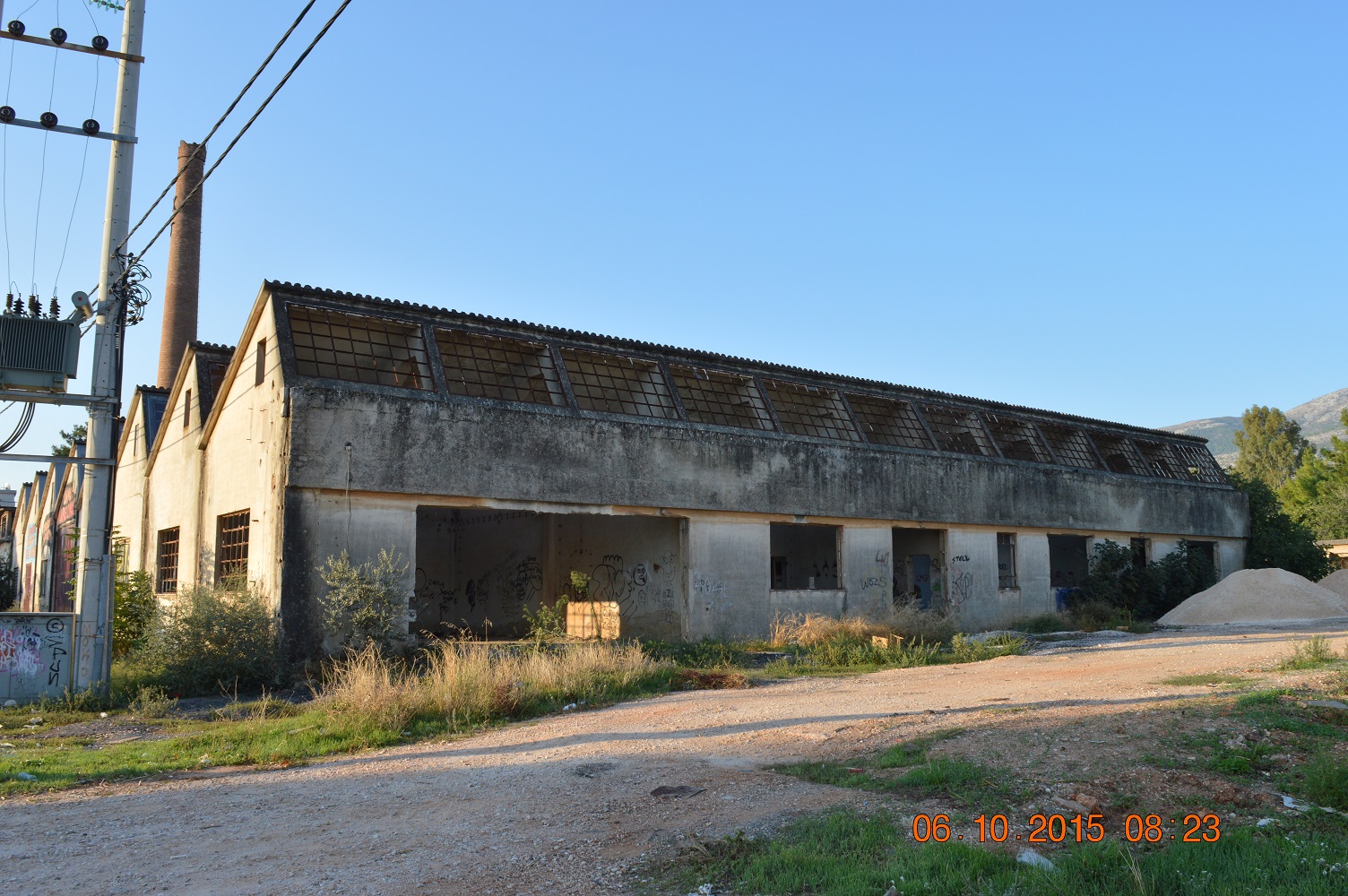 Γιώργος Πρίμπας (Στιγμές): [στο πρώην εργοστάσιο πορσελάνης και ...