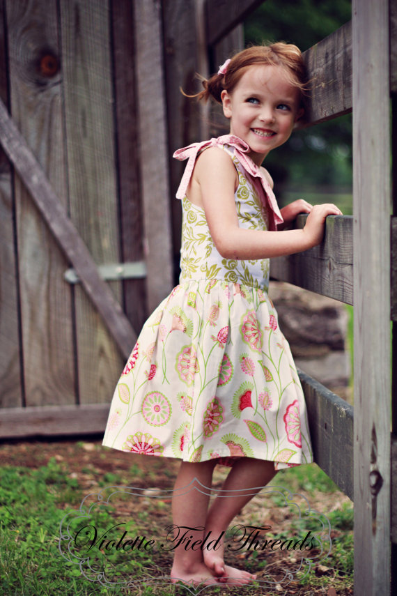 Forty Toes: GIVEAWAY for Violet Field Threads