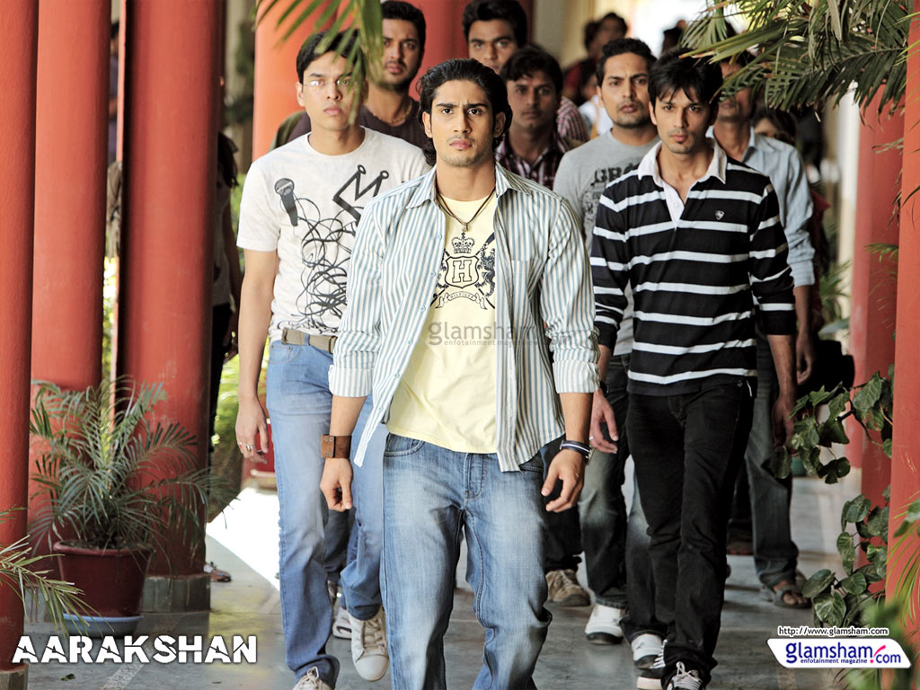 Wallpaper Millenium Era: Aarakshan Movie Wallpapers 2011