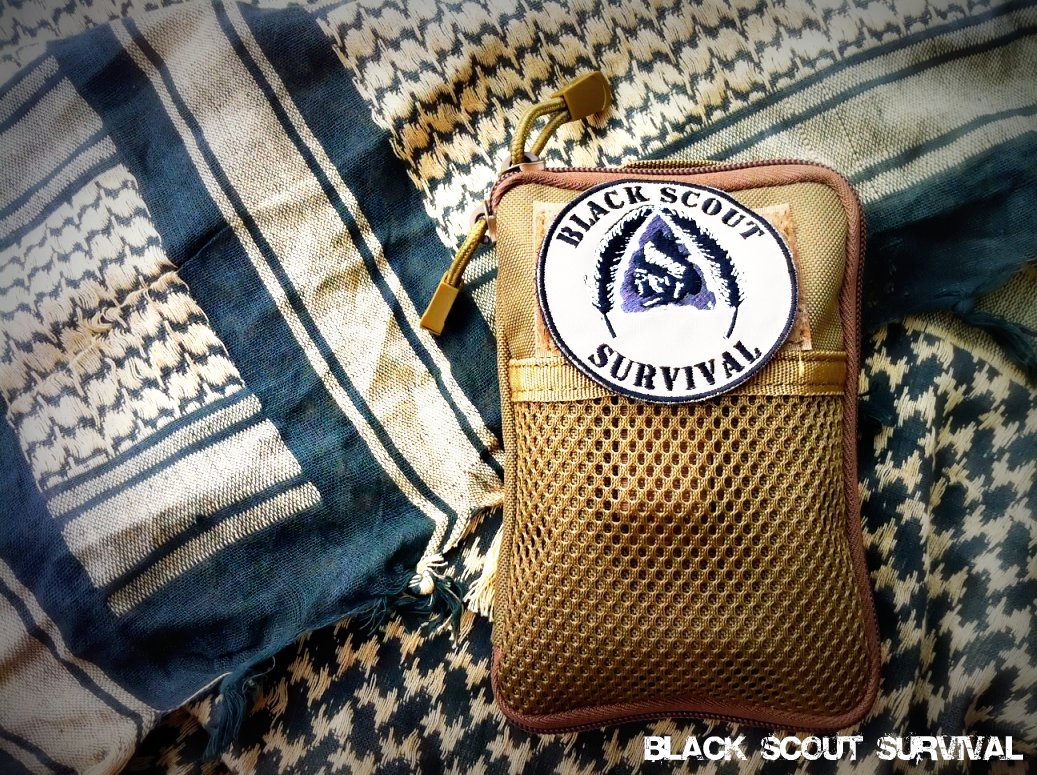 Black Scout Survival: Surreptitious Entry/Escape and Evasion Kit