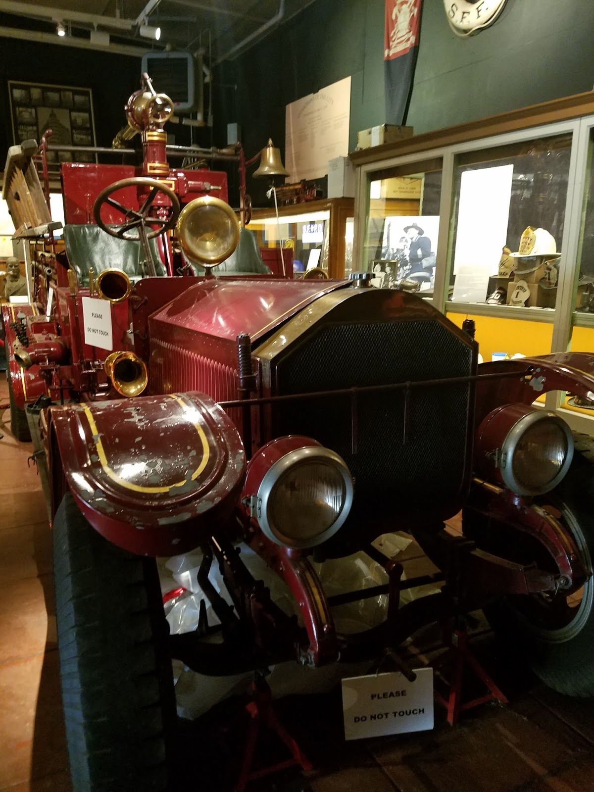 Adventures in Weseland: San Francisco Fire Department Museum