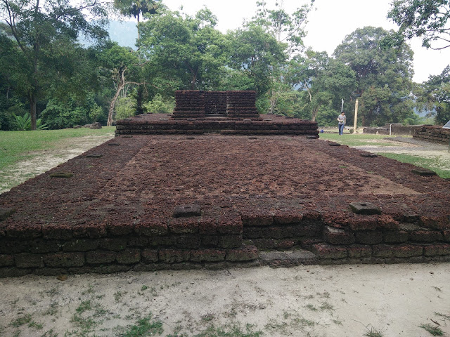 बुजाङ भ्यालीका मन्दिरहरु