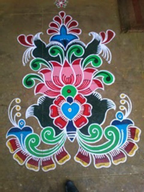 20 Unique And Beautiful Colour Rangoli Designs For Diwali ~ Total Stylish