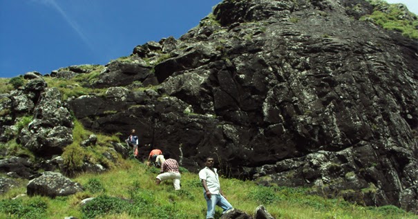 Attappadi - largest tribal settlement in Kerala - കേരള സഞ്ചാരി.കോം