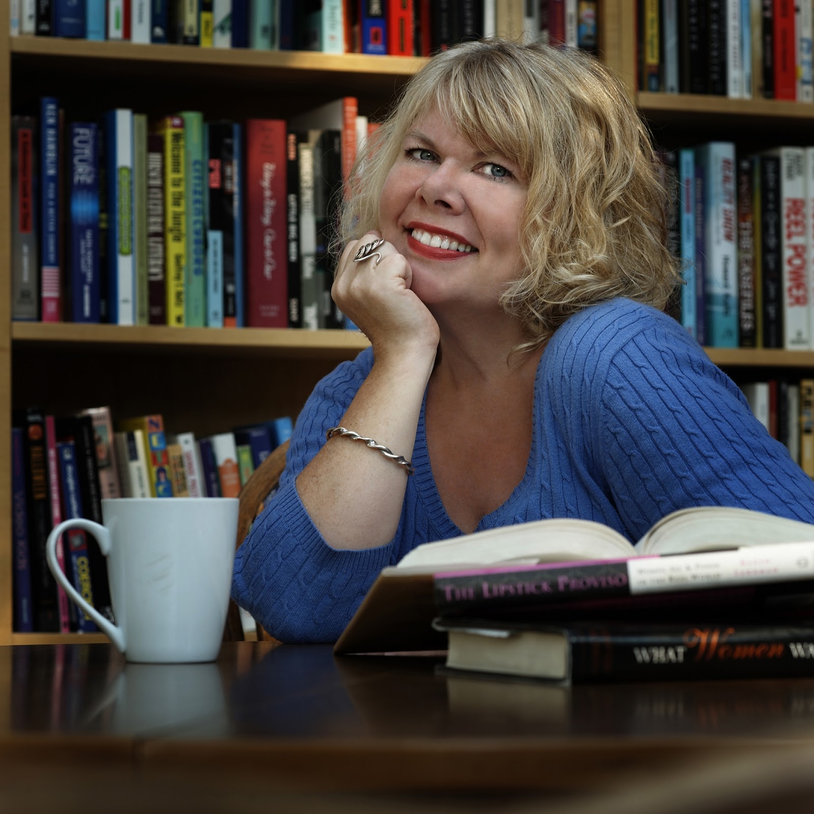 Jamie Cat Callan: Bonjour to The Frog and Princess Blogger!