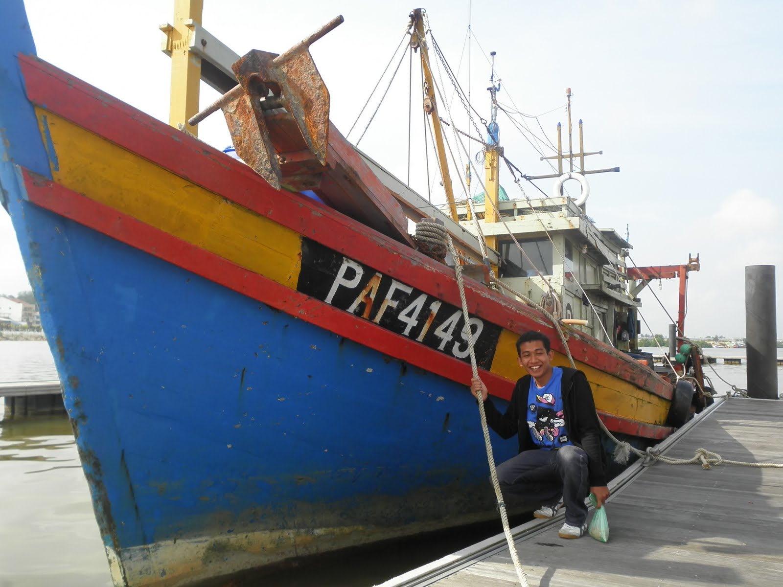 NeLaYaN DaSaR LauT: LAWATAN KE PUSAT NELAYAN dan PEMBUATAN BOT DI ...
