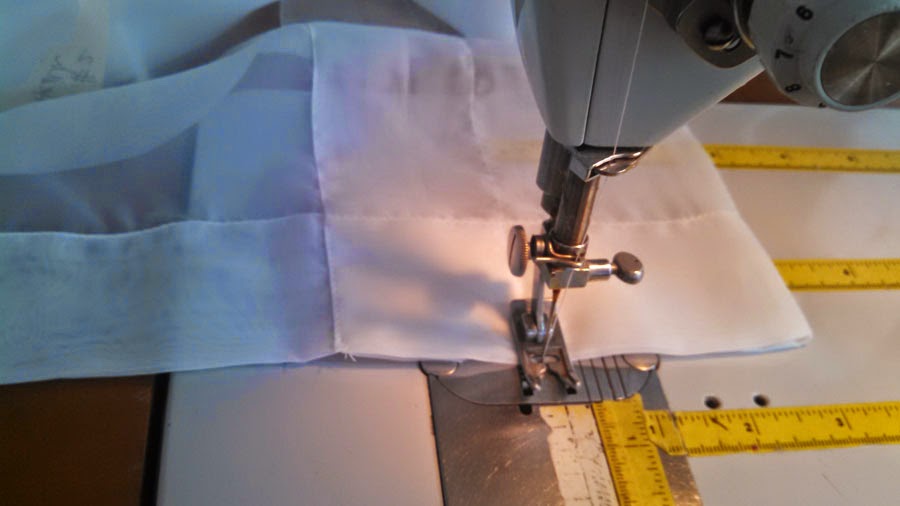 Dawn Sewing and Crafts: Sheer window and bed curtains