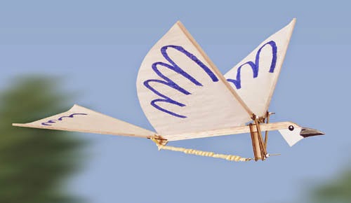 Ideaz : How to make an Ornithopter powered by rubber band
