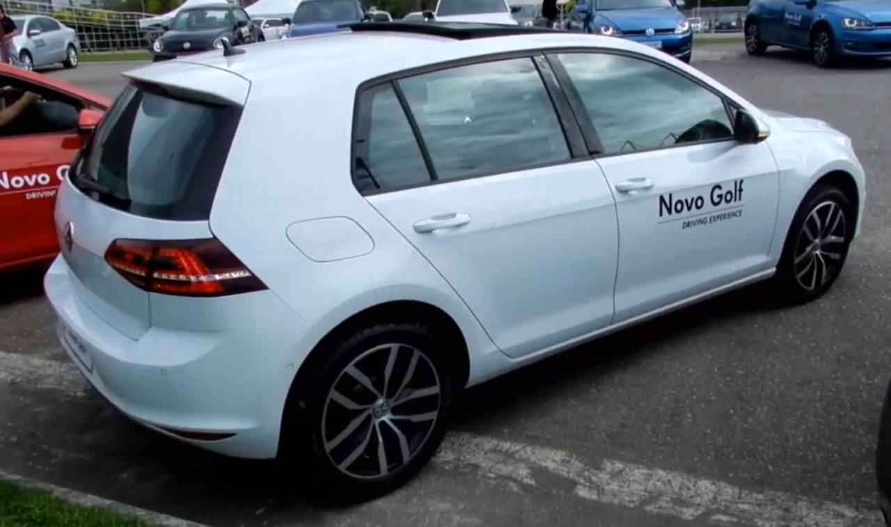 VW Golf 2014 Highline Premium: vídeo mostra detalhes