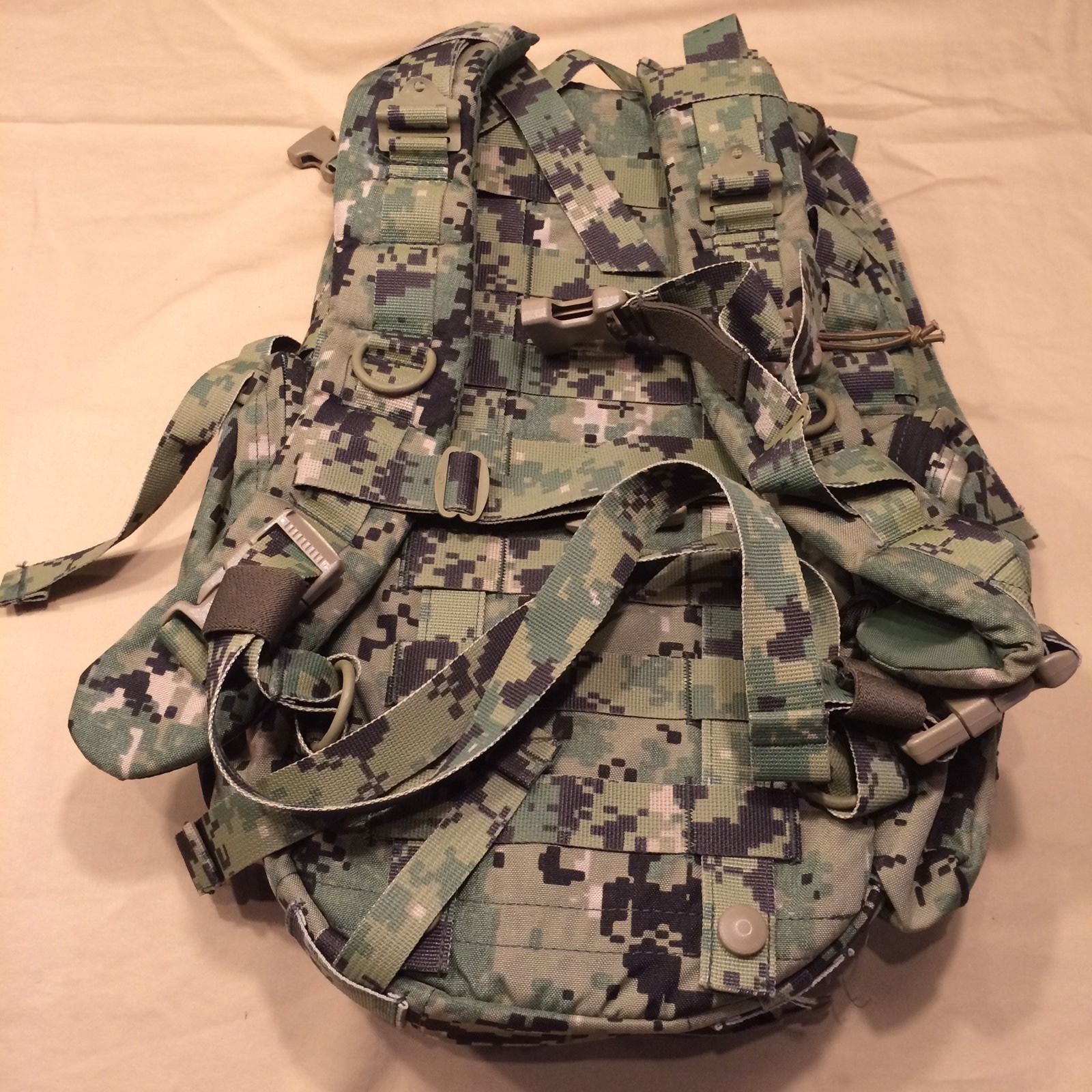 Webbingbabel: Eagle Industries MLCS AOR2 - Navy Seal Issued Deployment ...