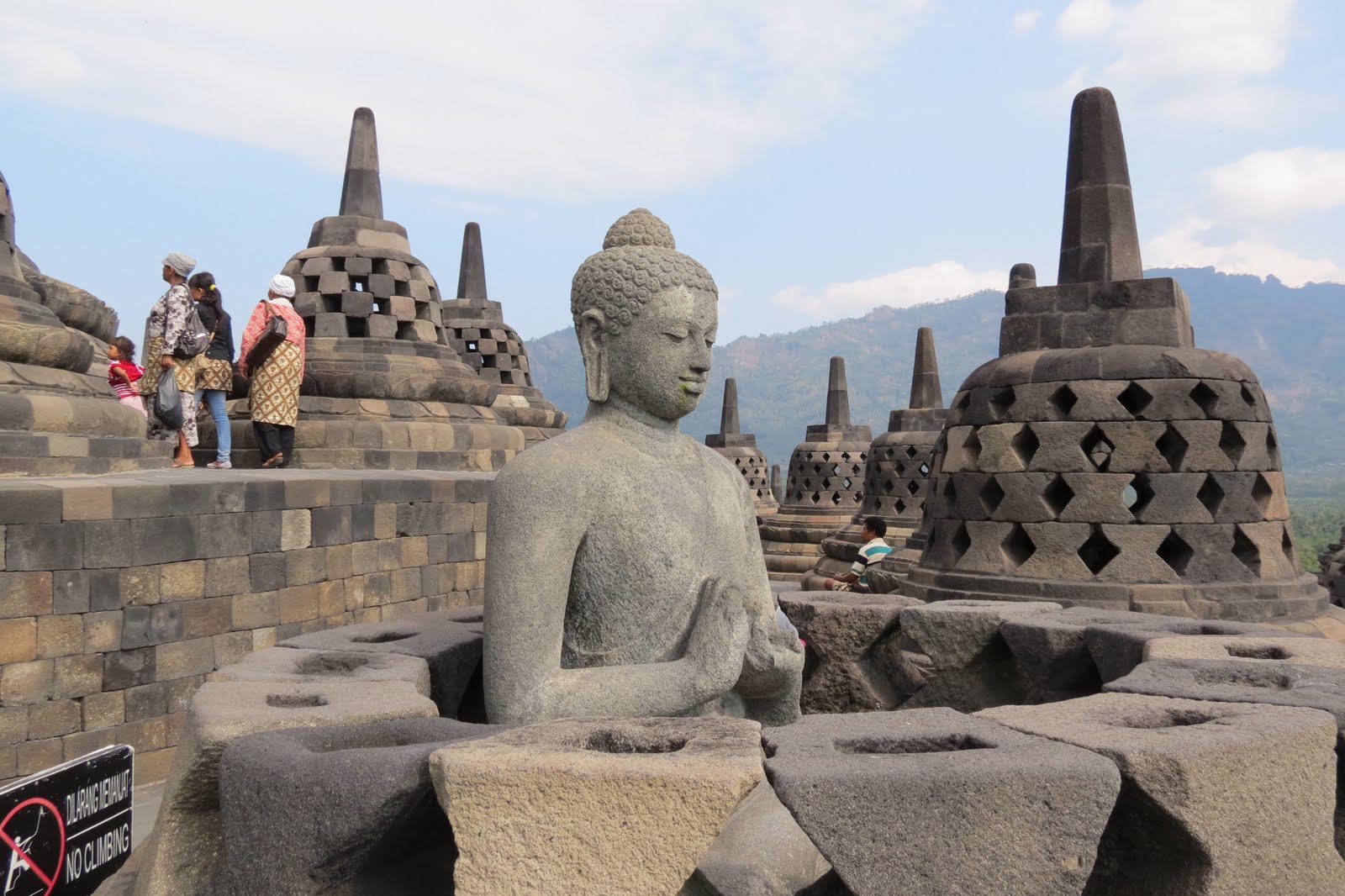 Travel in Asia: Indonesia 2012, Jogyakarta, Keraton, Mt Merapi, Candi ...