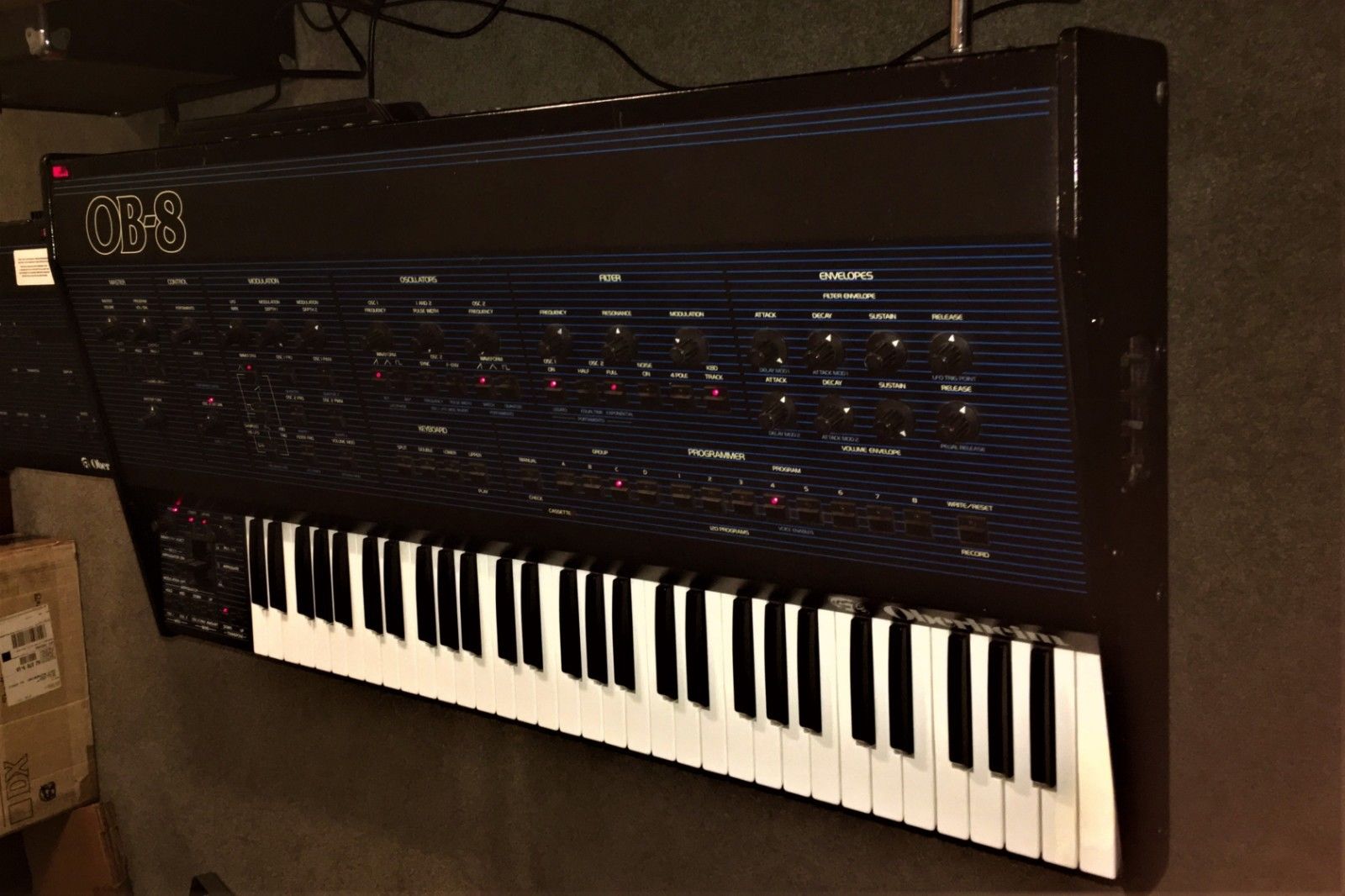 MATRIXSYNTH: Oberheim OB-8 Keyboard Synthesizer