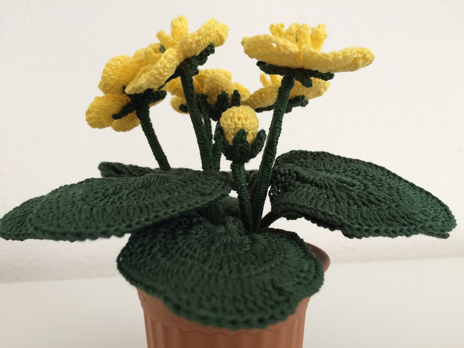 How to crochet a Buttercup