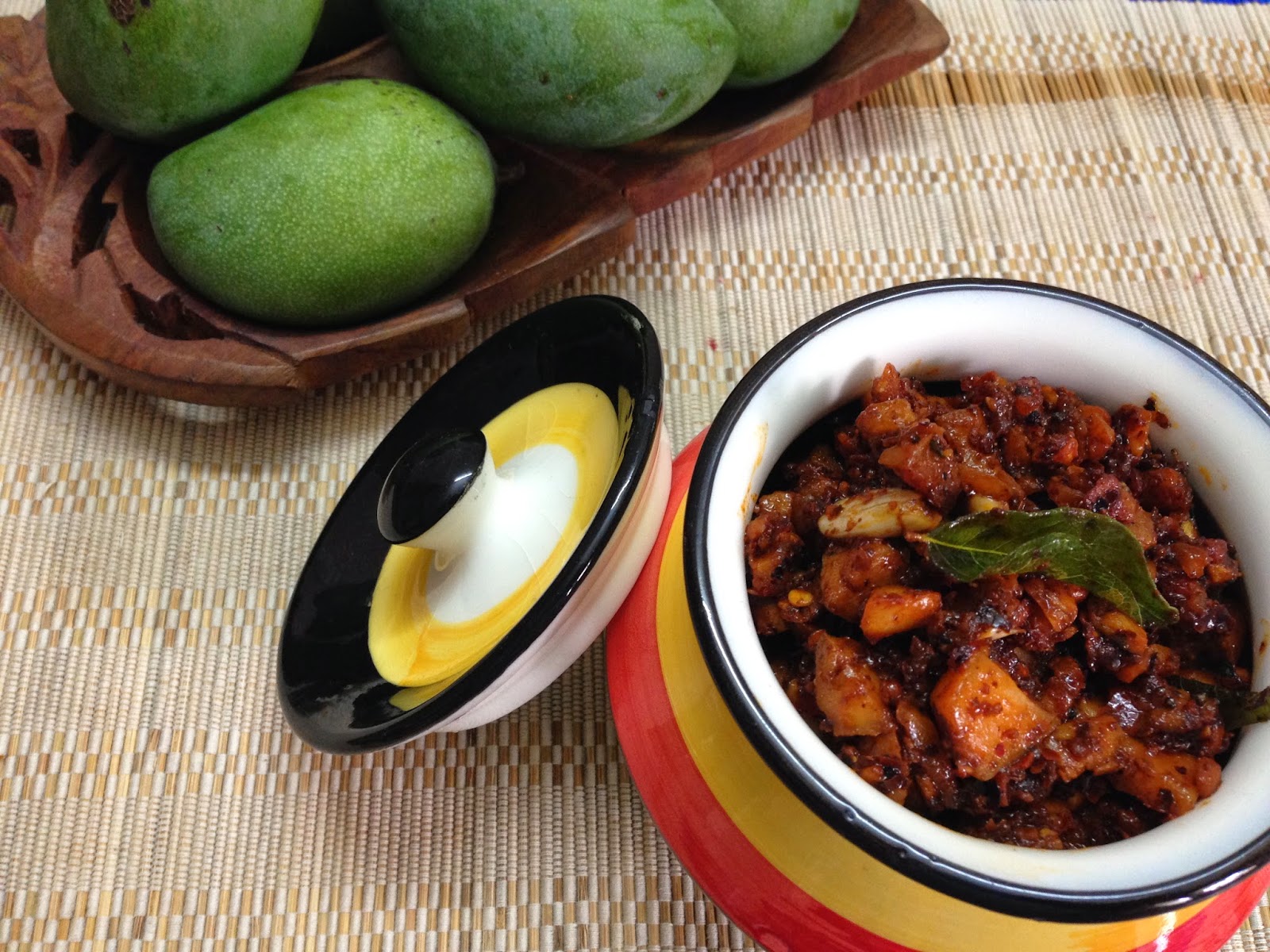 kumari' s kitchen: MAMIDIKAI ROTI PACHADI...