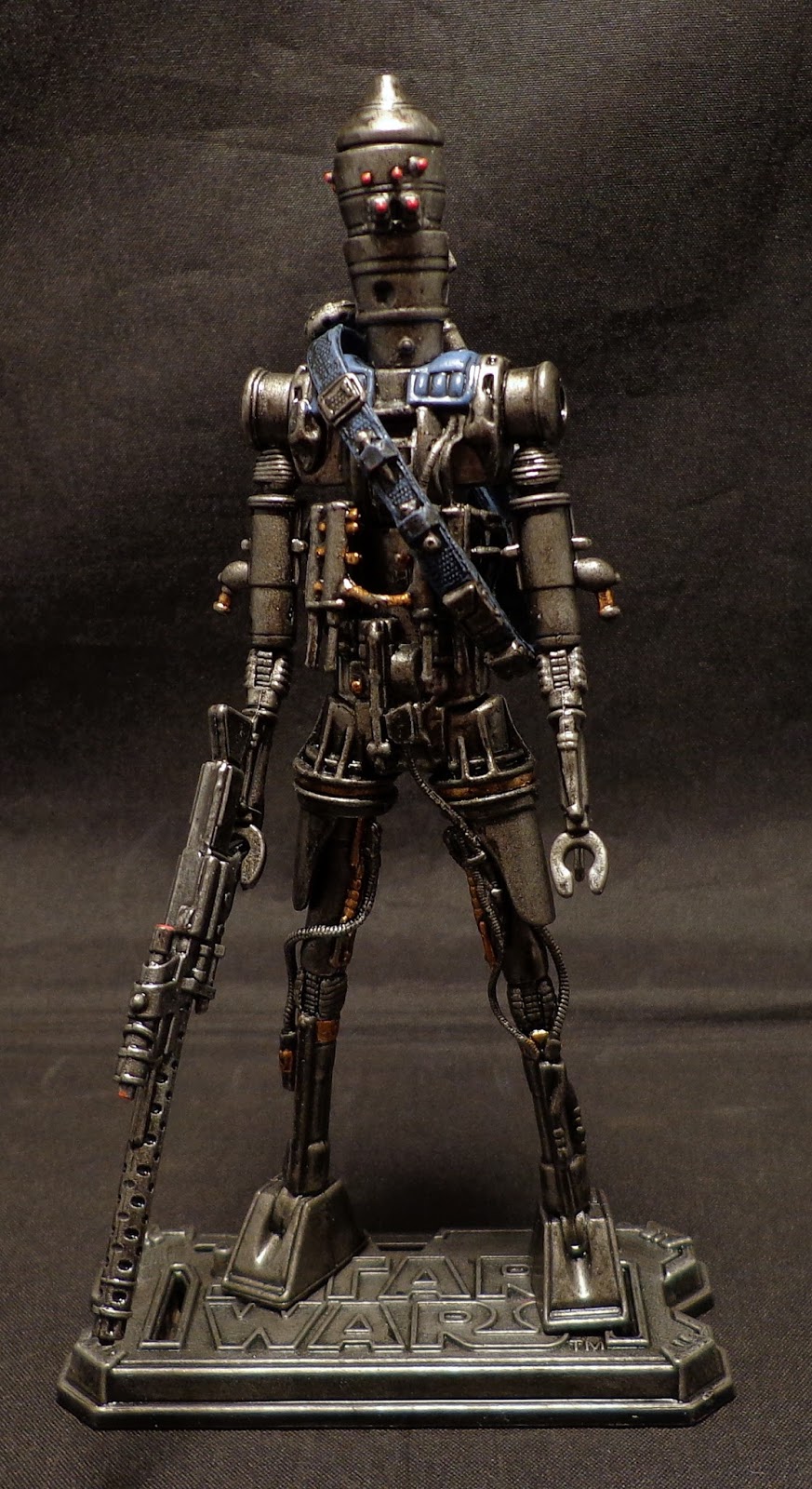 Stronox Custom Figures: Star Wars IG-88