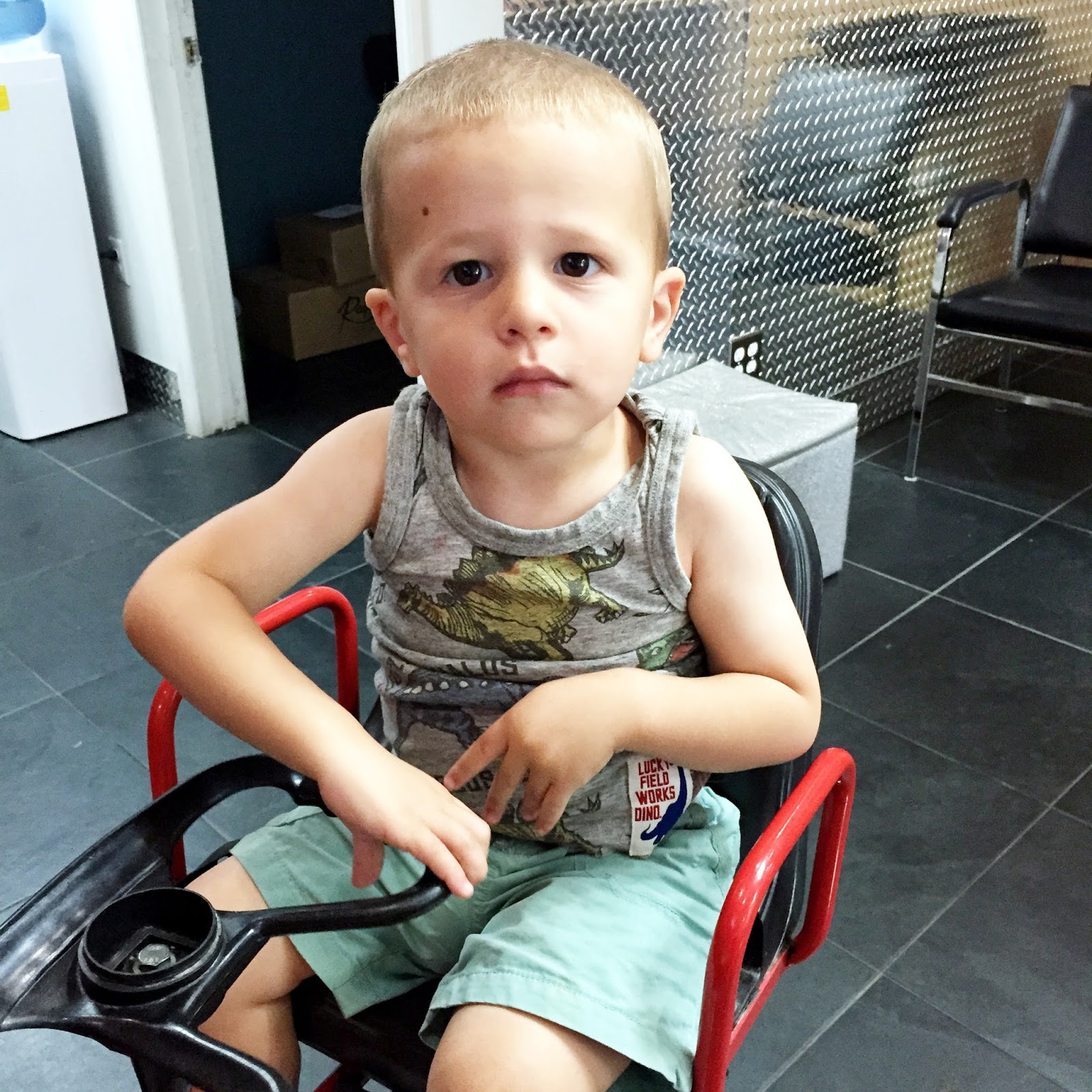 the sparkly life: Baby's First Buzz Cut