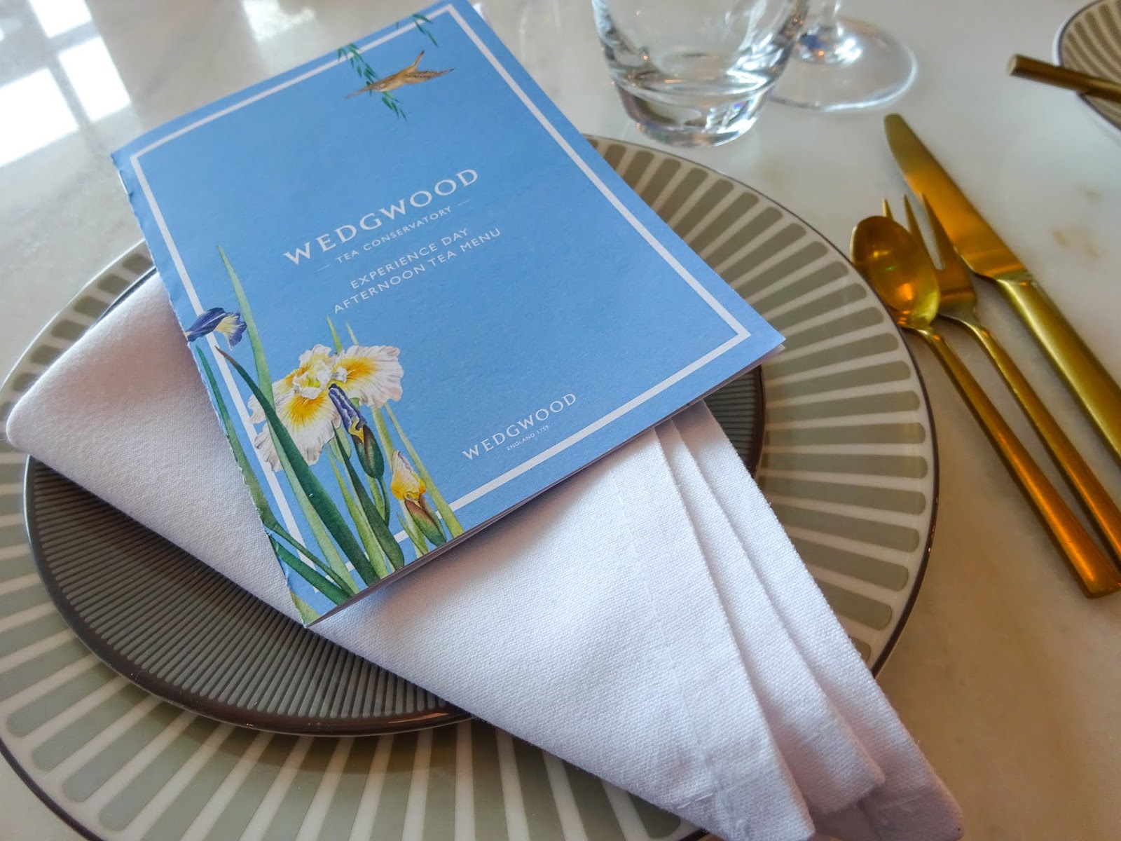 THE WORLD OF WEDGWOOD - SWEETIESAL