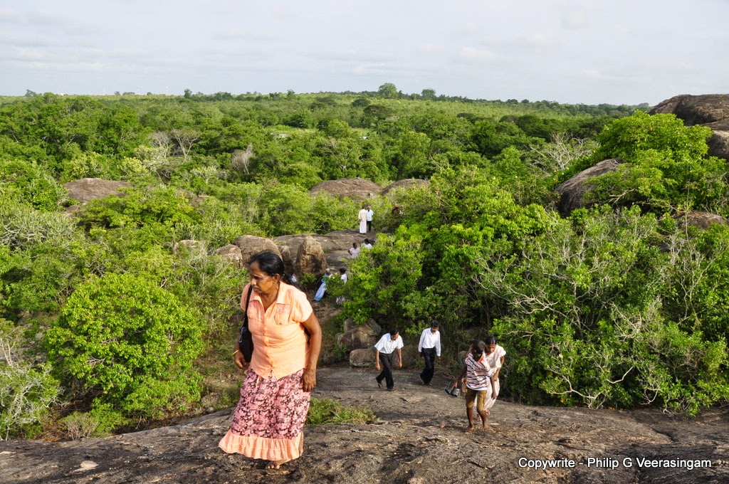 Images of Sri Lanka on blogspot.com: Thonigala