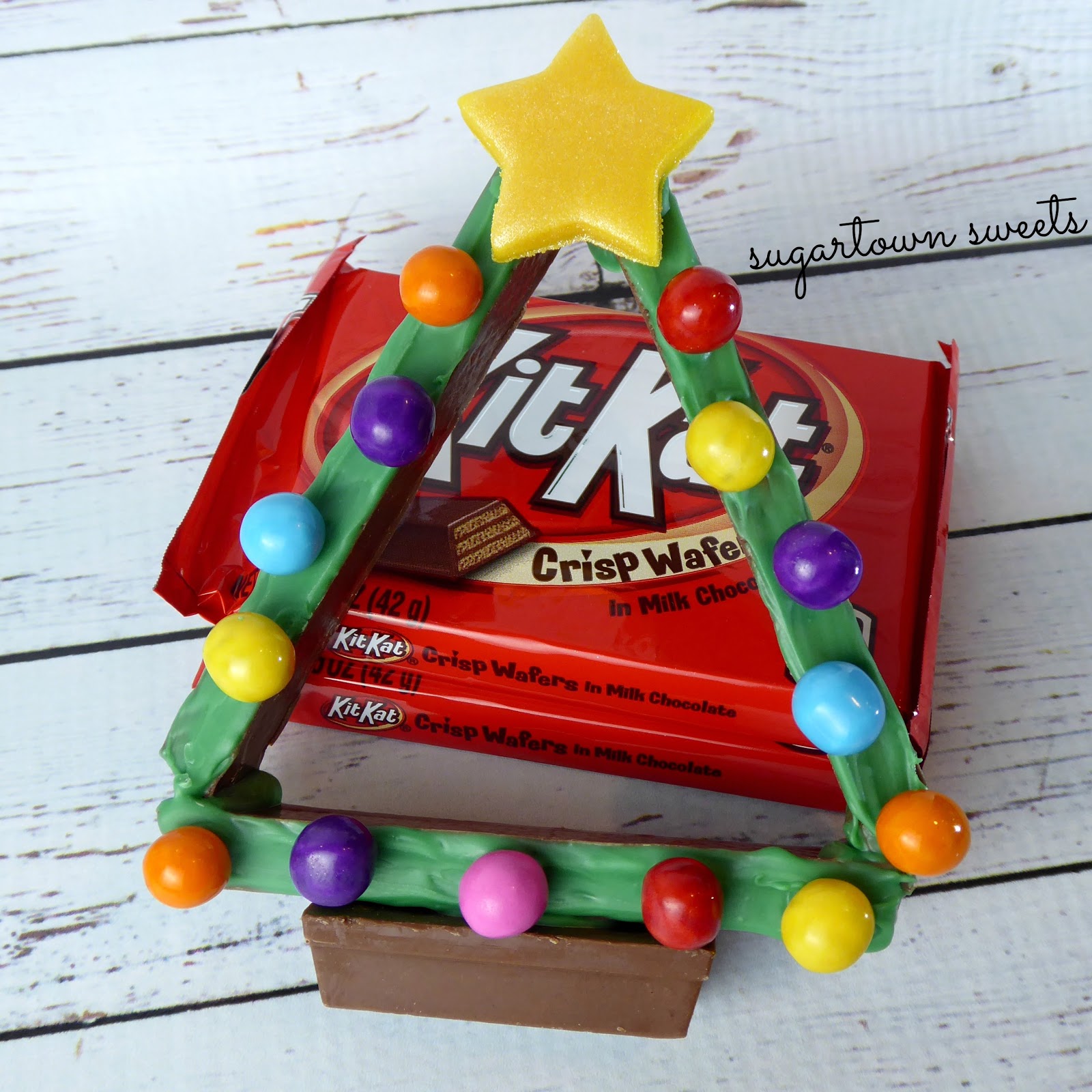 Sugartown Sweets: 3D Candy Christmas Trees For Christmas in July!