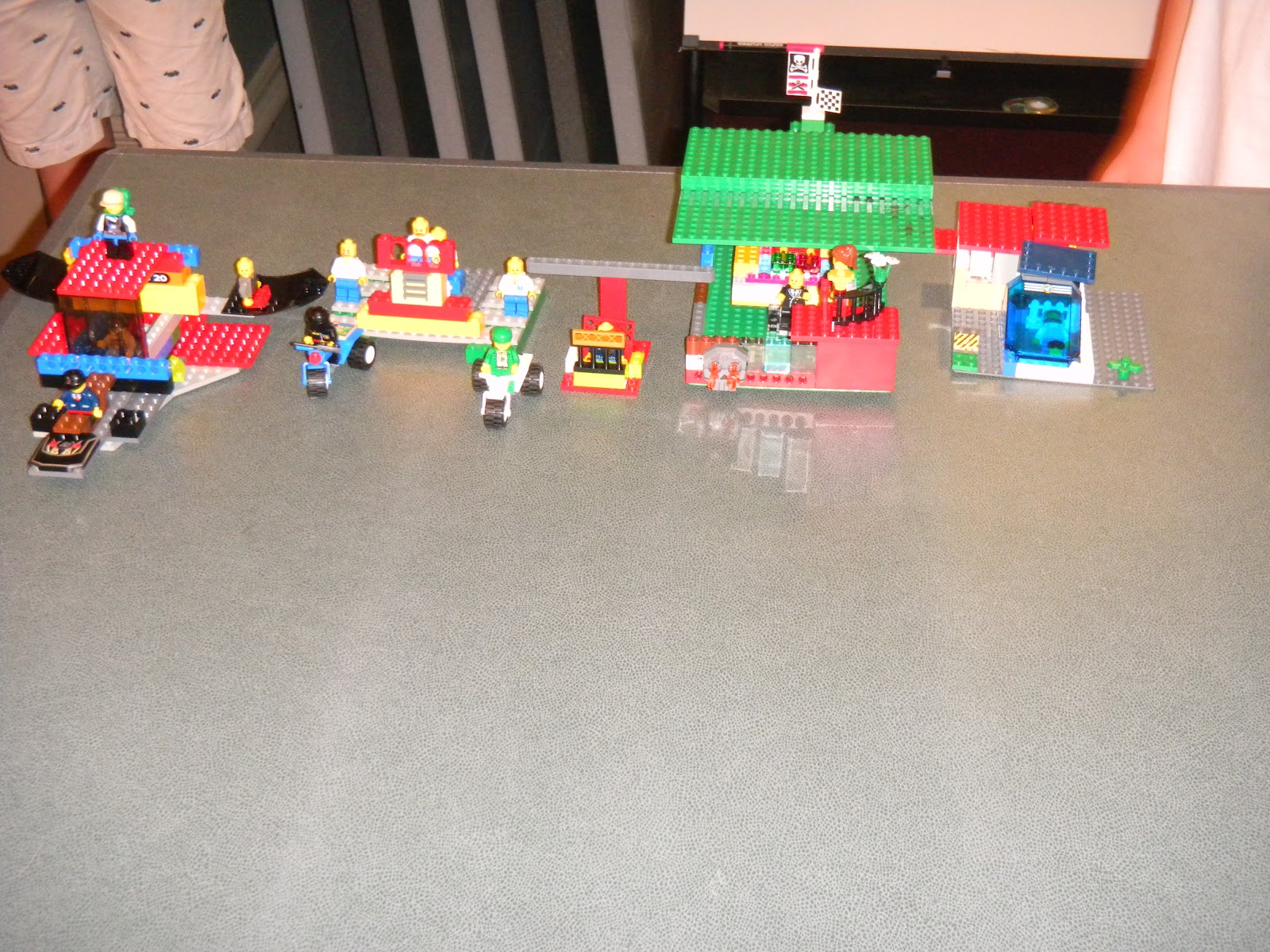 Library Lego Club: Lego Club is back!! Yahoo!