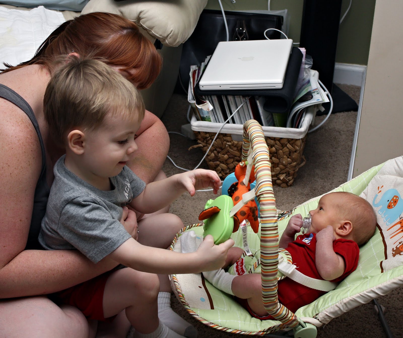 more than 9 to 5...my life as "Mom": Noah's Birth Story