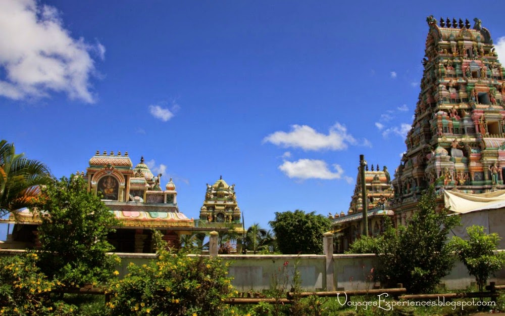 Voyages et Expériences : Maurice: Sublime Amma Tookay Temple à Camp Diable