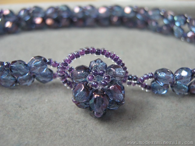 How to Make Bead Woven Clasp Tutorials / The Beading Gem