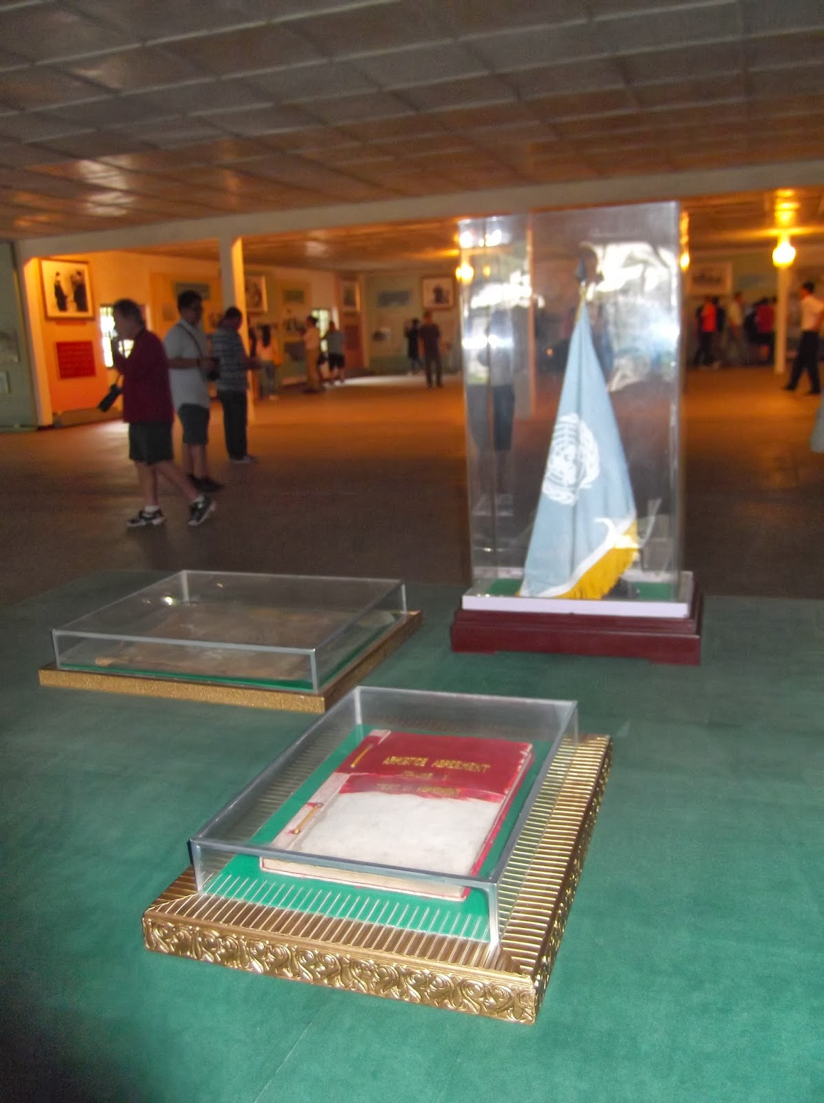 The Travels of a Curious Old Man: On the Border Between the Two Koreas ...