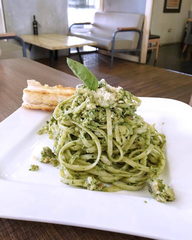 Chic Cafe: UCC Clockwork - Gastronomida