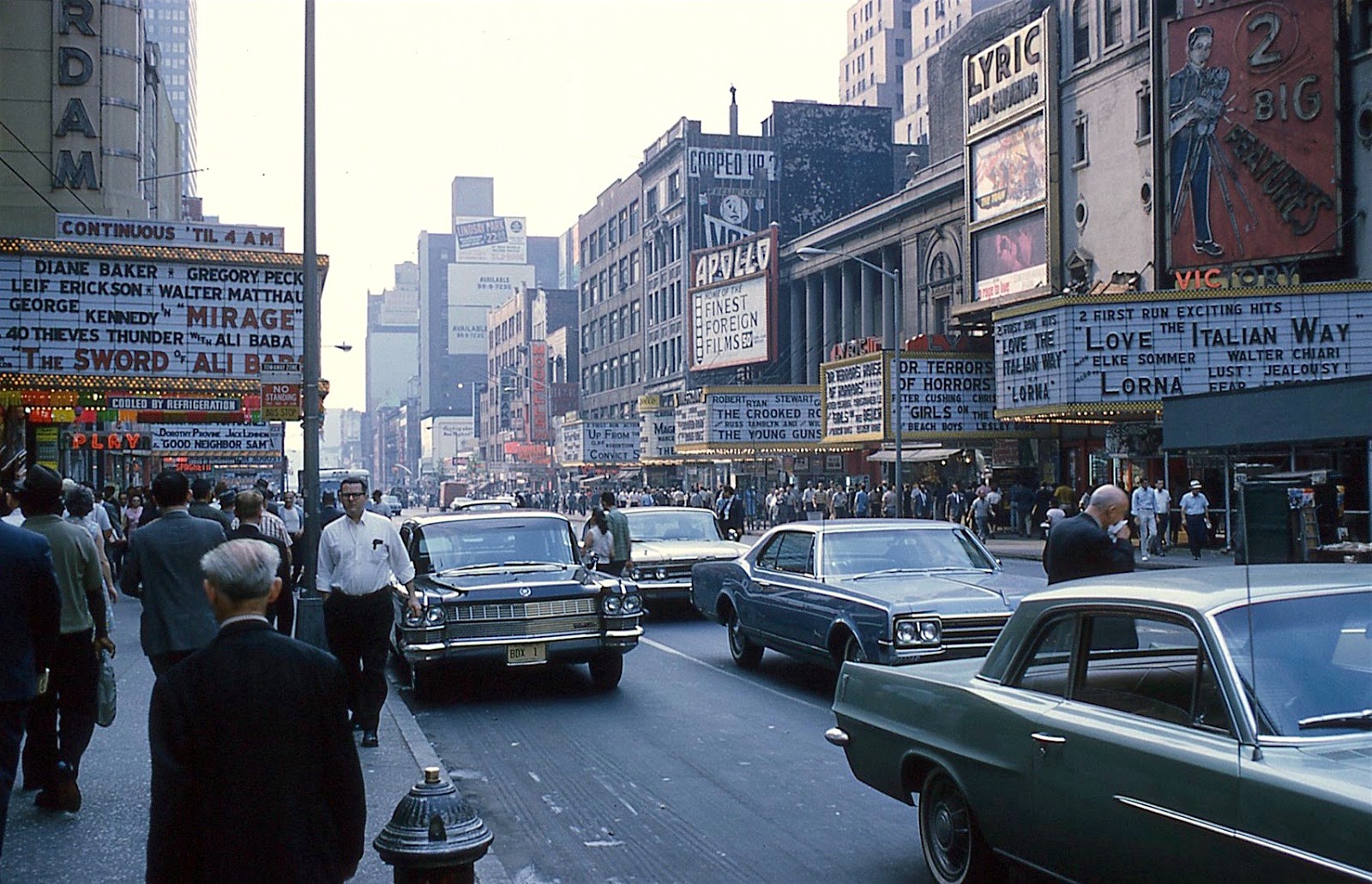 Art Contrarian: Vanished and Vanishing New York: 1960s Photos