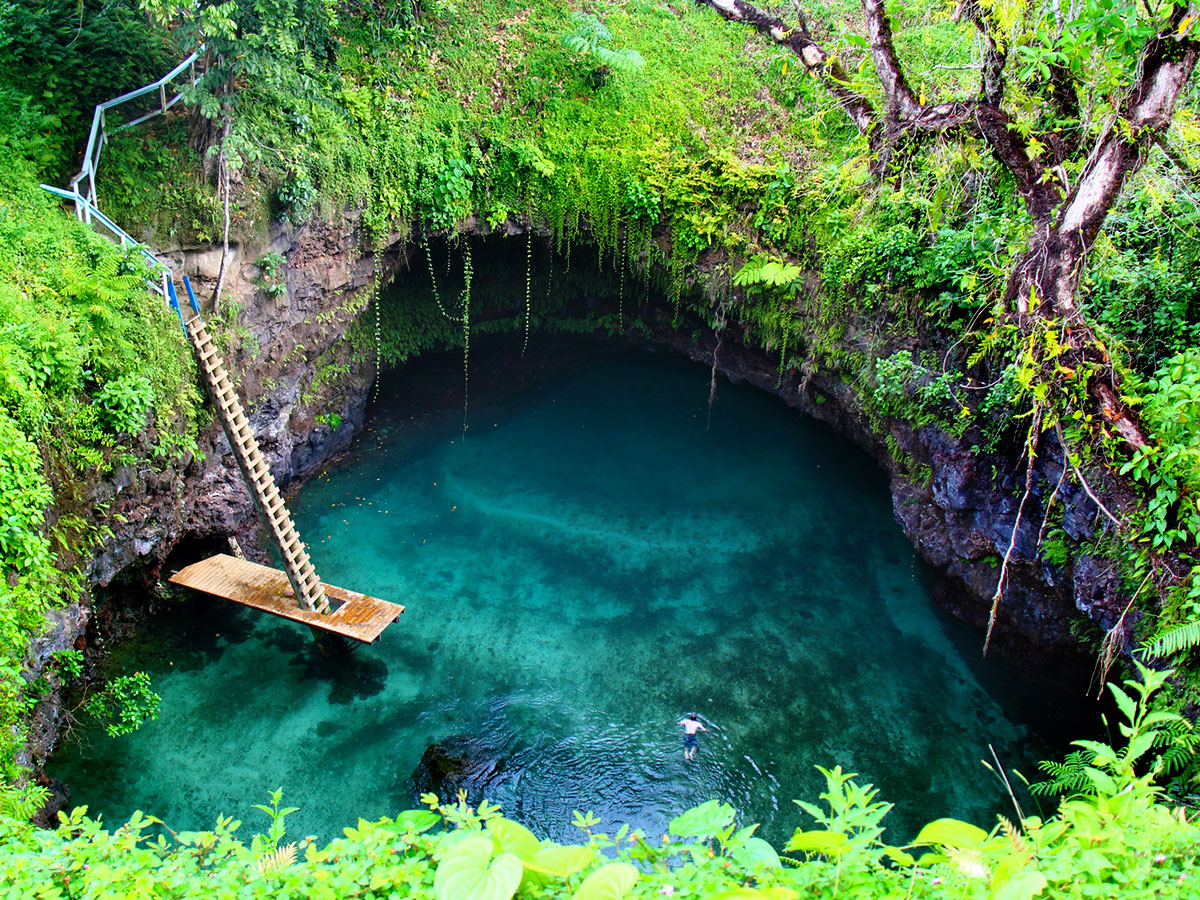 Tosua pool, Samoa...an amazing view! : pics