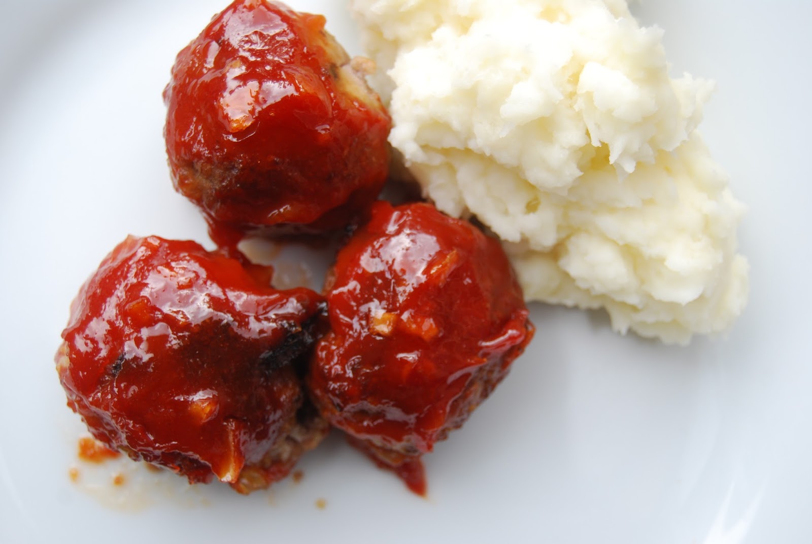 Momfessionals: Meatloaf Balls