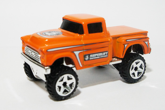 HWCustom: 56 Chevy stepside - delivery (Rusty)