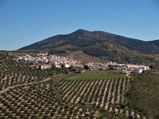 Caminando por Sierras y Calles de Andalucía: Tózar y entorno (Granada)
