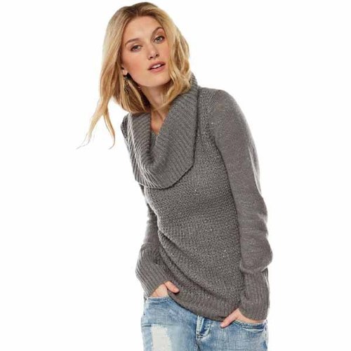 Catalog Cuties: Caroline Lowe, Part 5: Model Squad