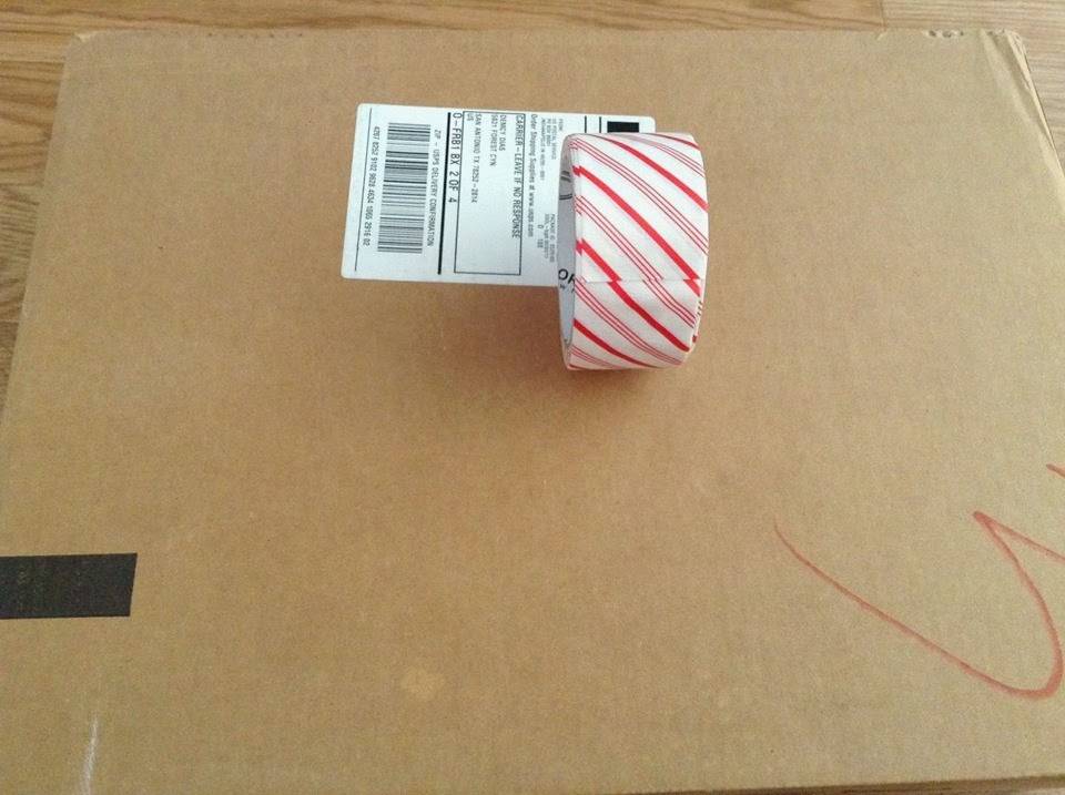 Home & Garden: Reuse & DIY: Stand Made Out of Box