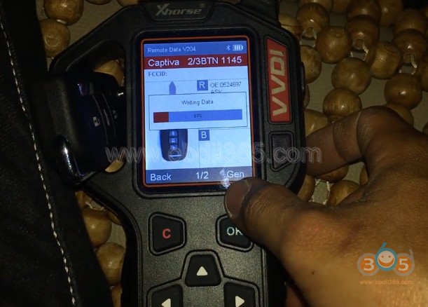 How to Program Chevrolet Captiva 2013 Remote Key by OBD? - Auto ...
