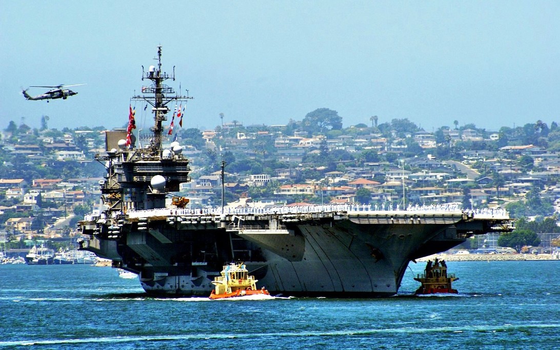 clicswallpaper: USS Kitty Hawk (CV-63) Wallpaper 3