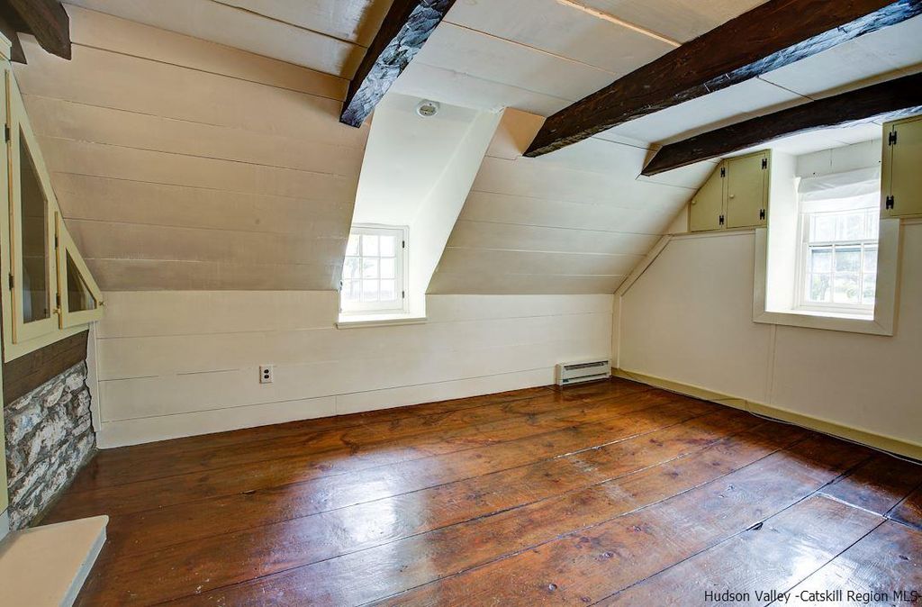 Sweet House Dreams: Ousterhoudt House, 1691 Dutch Rubble Stone Home in ...