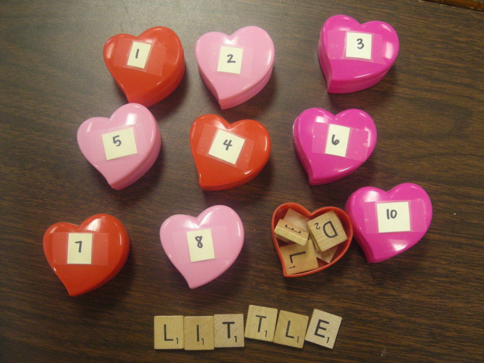 F is for First Grade: Valentine Spelling Activity