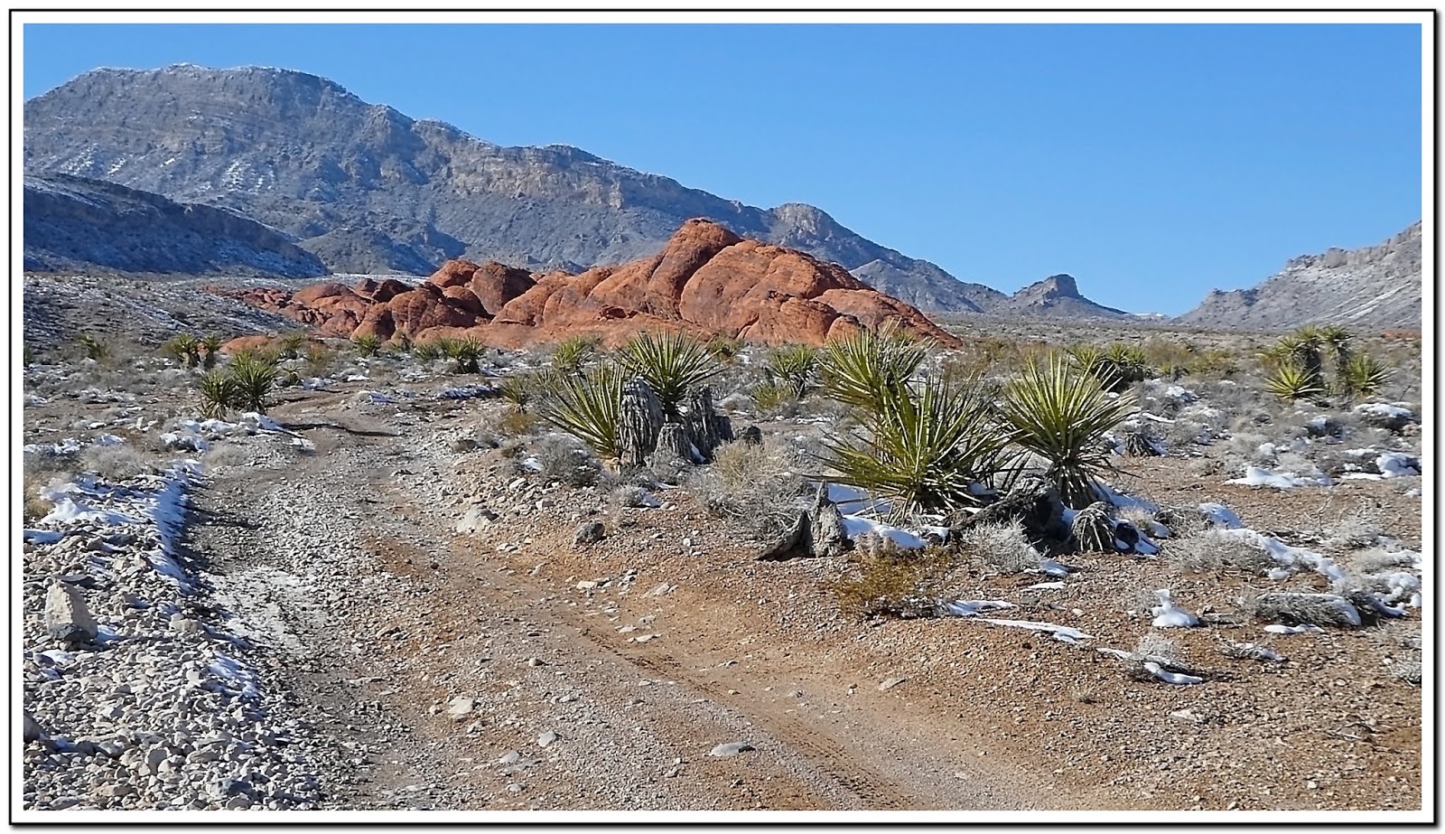 Ken's Photo Gallery: Little Red Rock - Summary Page