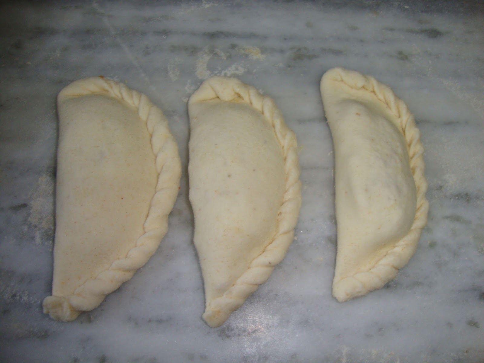 Cooking Delights: Daal Pitha ( suji )