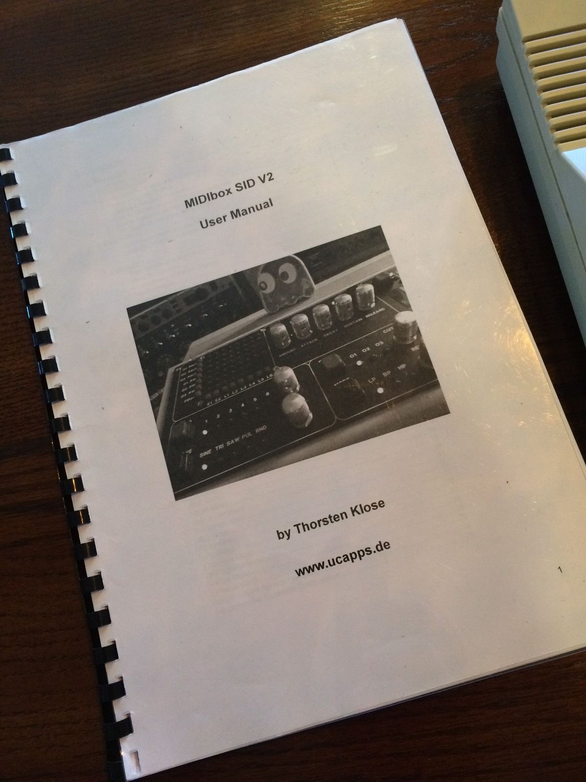 MATRIXSYNTH: Rare Custom Commodore C64 SID Synthesizer