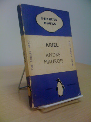 Art, Life, TV, Etc.: A packet of cigs at Exeter Railway Station