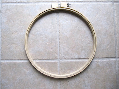 Sew Many Ways...: Fabric Hoops Wall Decor...