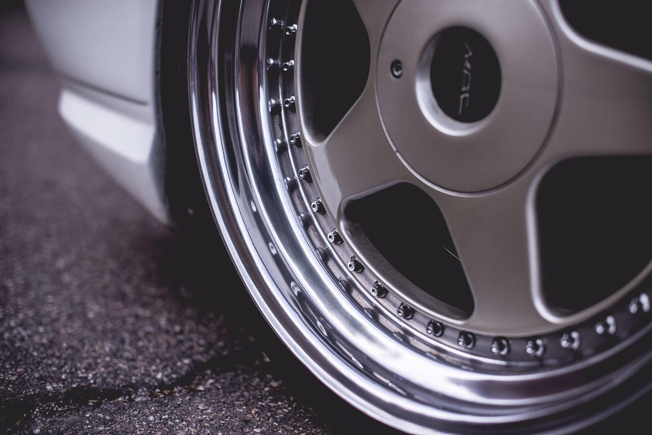 Mercedes-Benz W210 E50 AMG on MAE Wheels | BENZTUNING