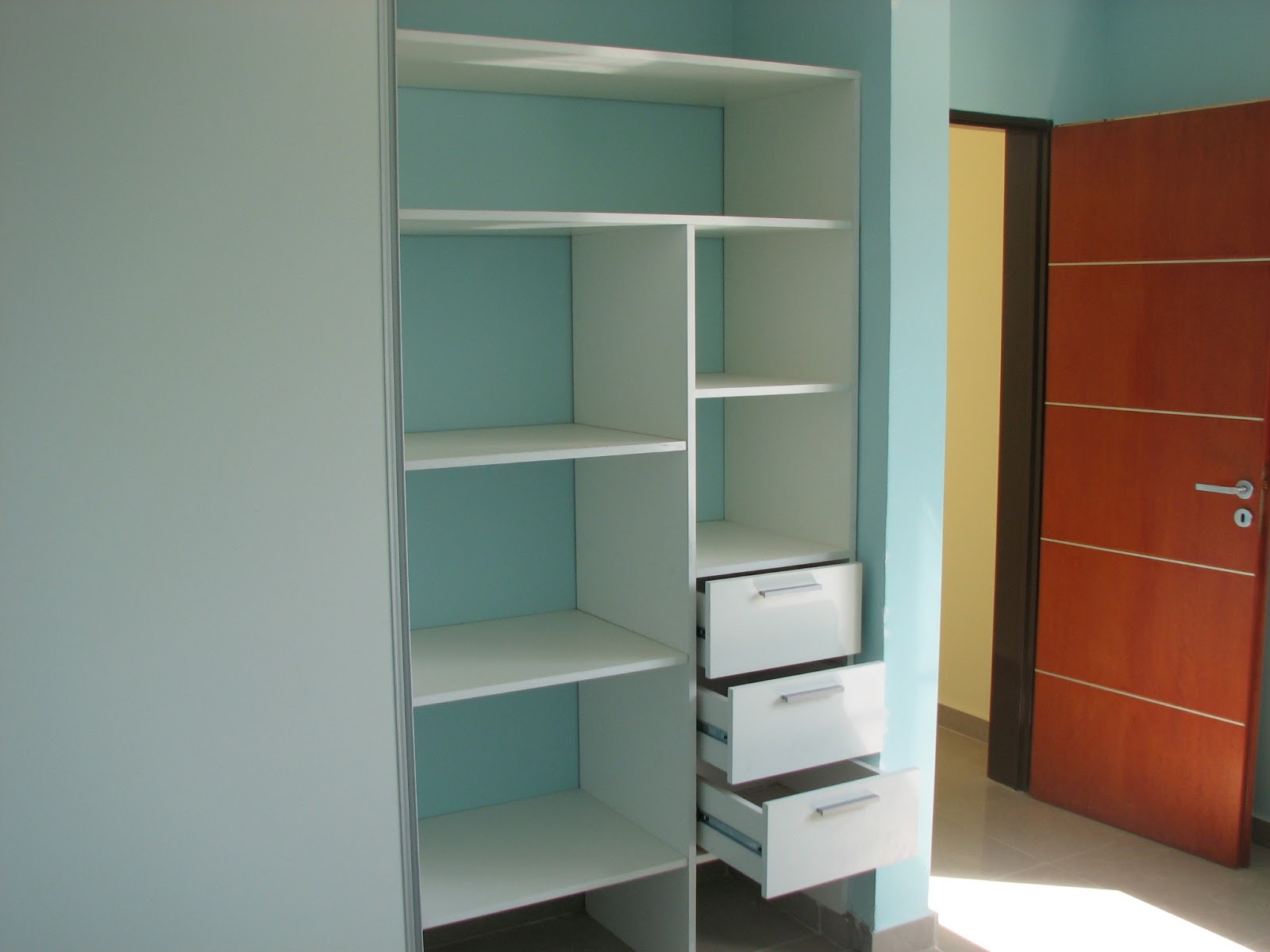 Cocinas y Vestidores en MDF: Placard de 2,50 m en melamina MDF 18mm ...