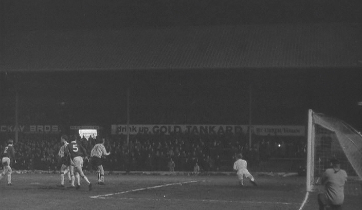 Old Scottish Football: Dunfermline v St Johnstone 1968 Scottish Cup Semi Tynecastle